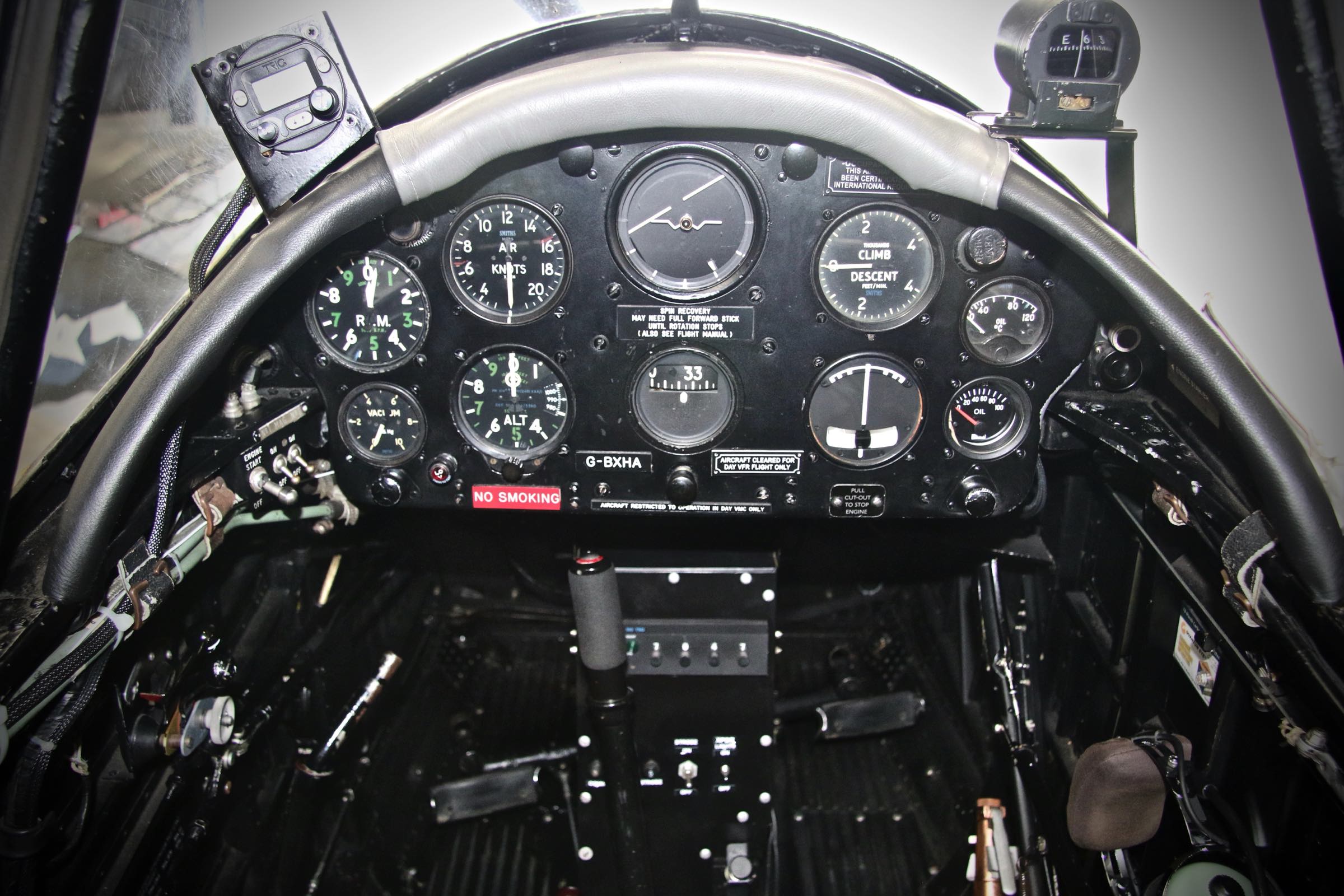 Shipping and Airlines - DHC 1 Chipmunk